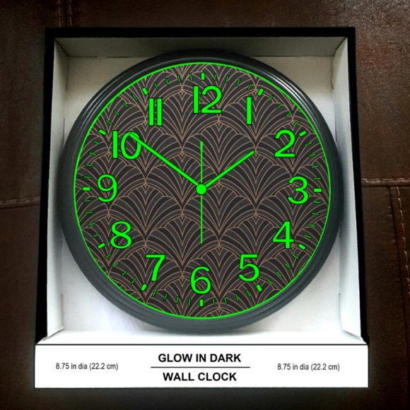 i glow | Wall Decor | Midcentury Modern Furniture Inspired Glow In The ...